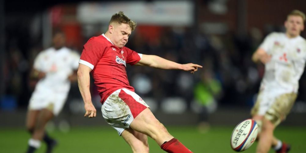 Scarlets confirm signing of Wales U20 sensation Sam Costelow
