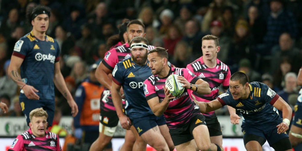 Aaron Cruden in for the Chiefs as they host Blues