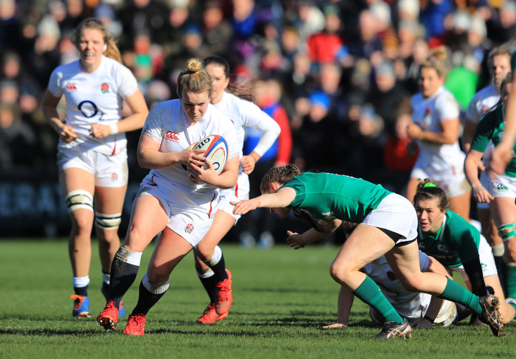 Try-happy Lark Davies leads Lightning charge
