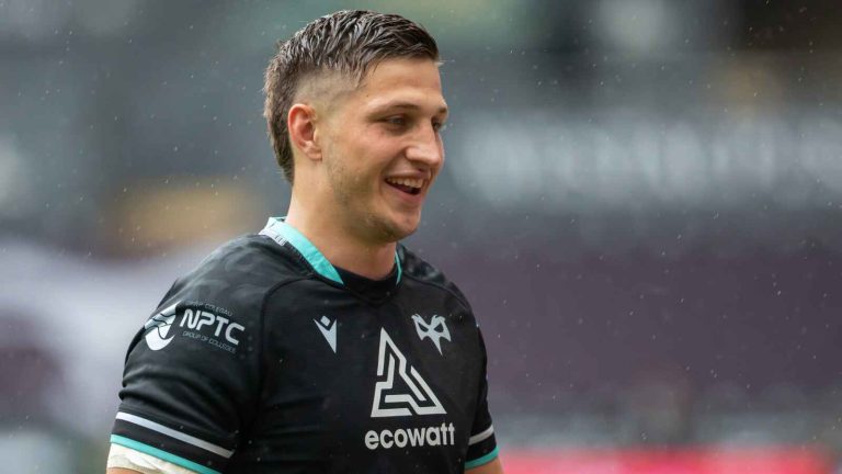 Max Nagy: From the fields of Buckingham to the Ospreys’ arena