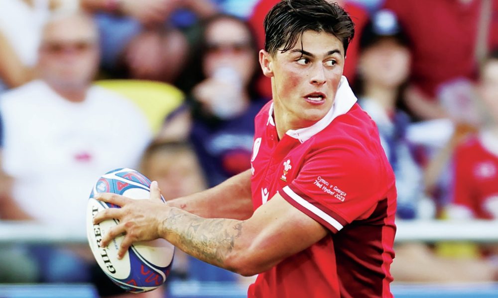 Paul Rees: Mavericks like Louis Rees-Zammit must seize the day