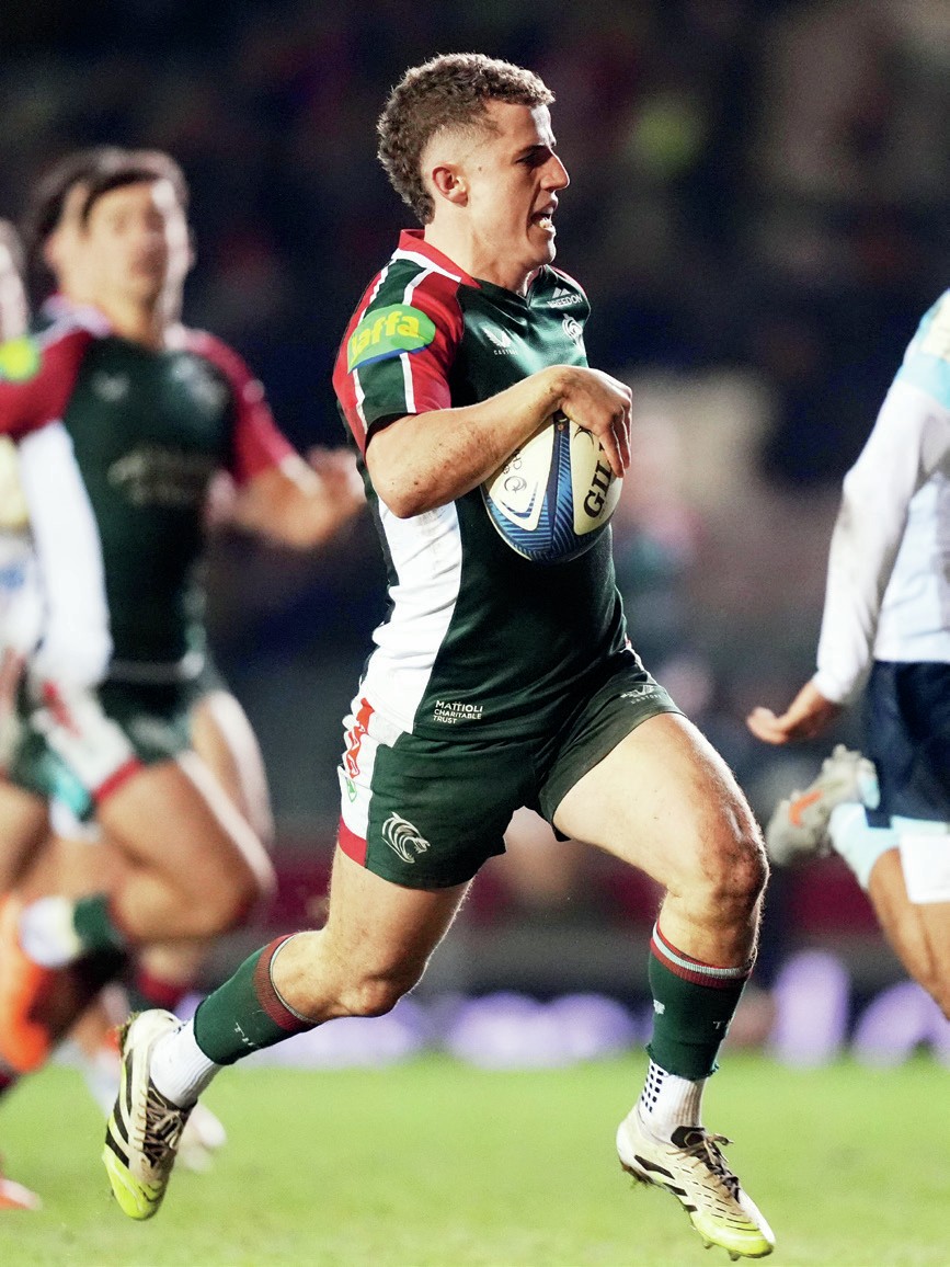 Searle hat-trick puts Tigers on right track